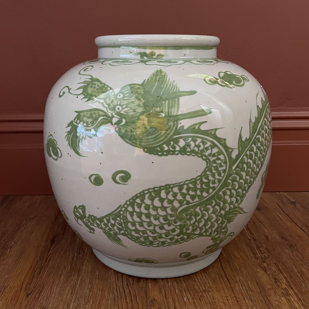 Chinese Dragon Hand Painted Pot - Green – Doris Brixham