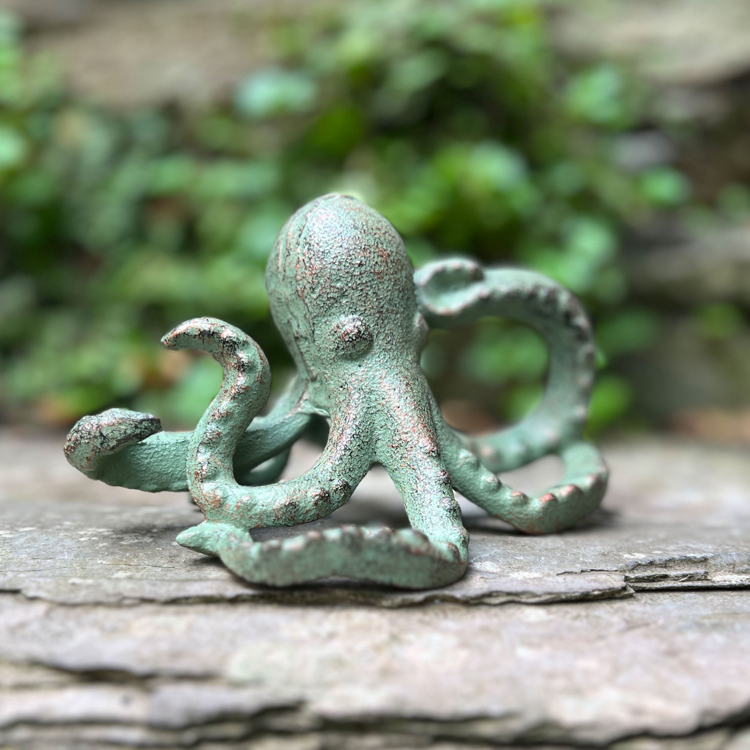 Small Verdigris Cast Iron Octopus – Doris Brixham
